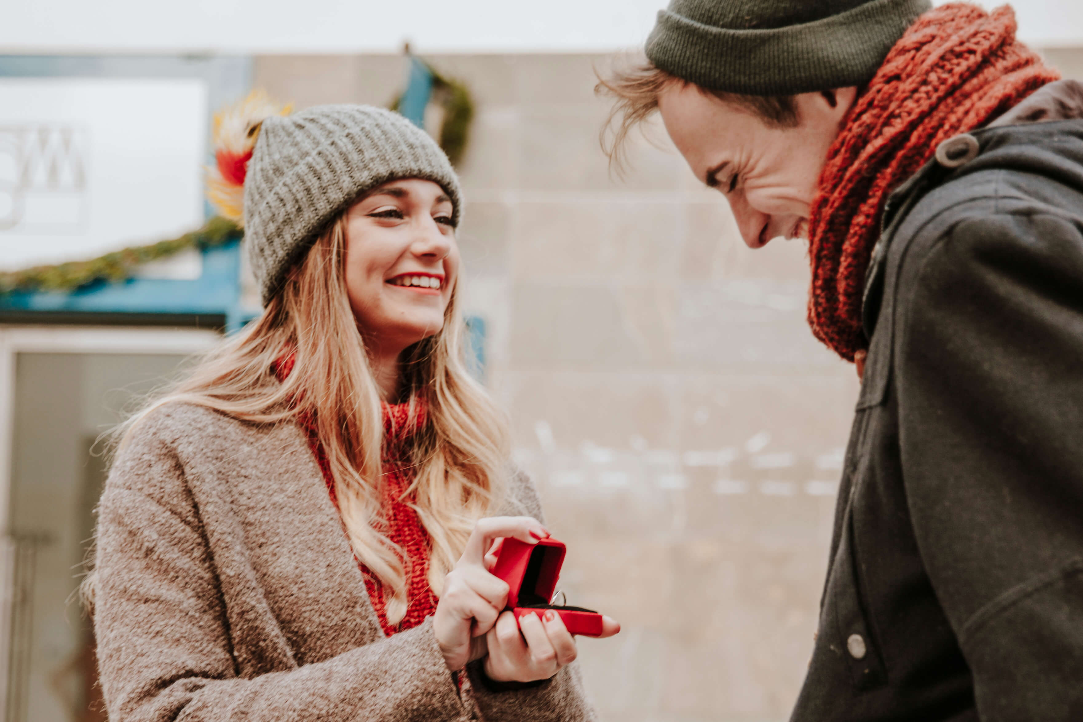 Why Women Should Never Propose To Men | Evie Magazine