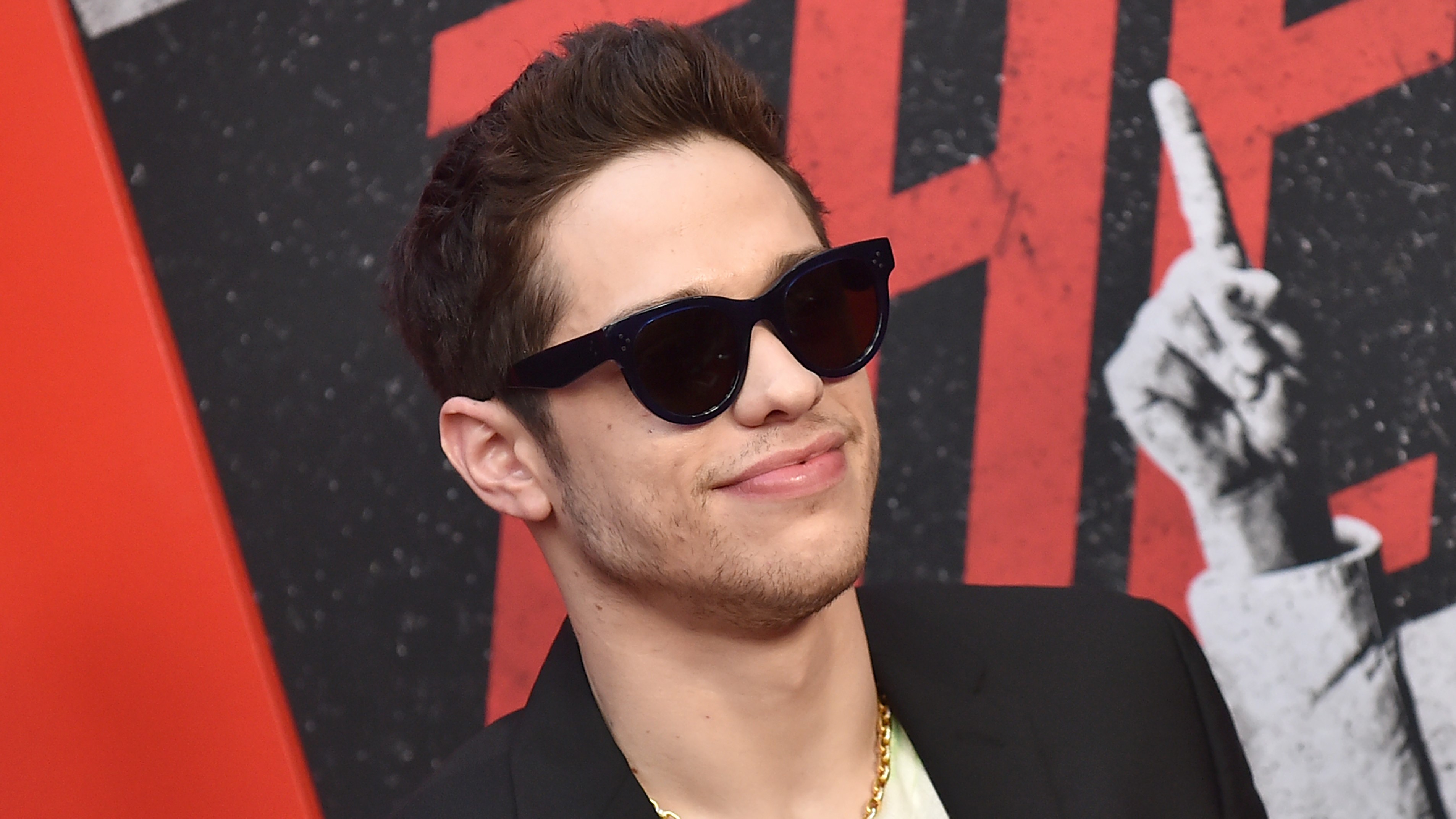 Who Is Pete Davidson And How Does He Get All The Girls? Here’s ...