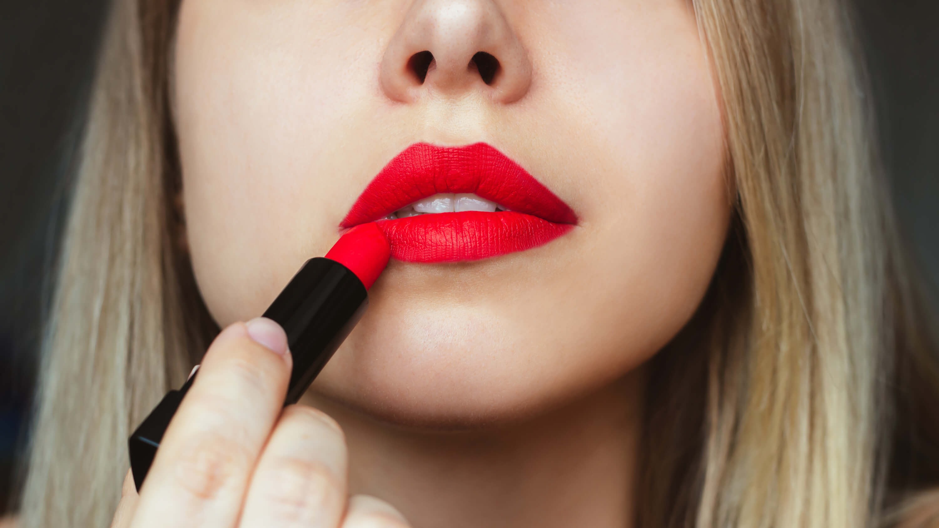 Hormone-Disrupting Phthalates Are Everywhere From Your Makeup To Fast ...