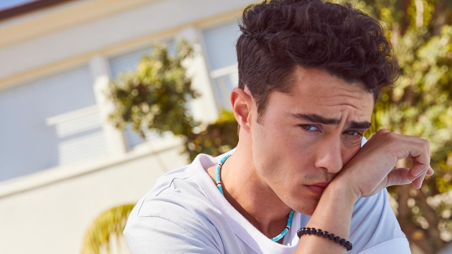 Darren Barnet Joins Victoria's Secret As The Brand's First Male ...