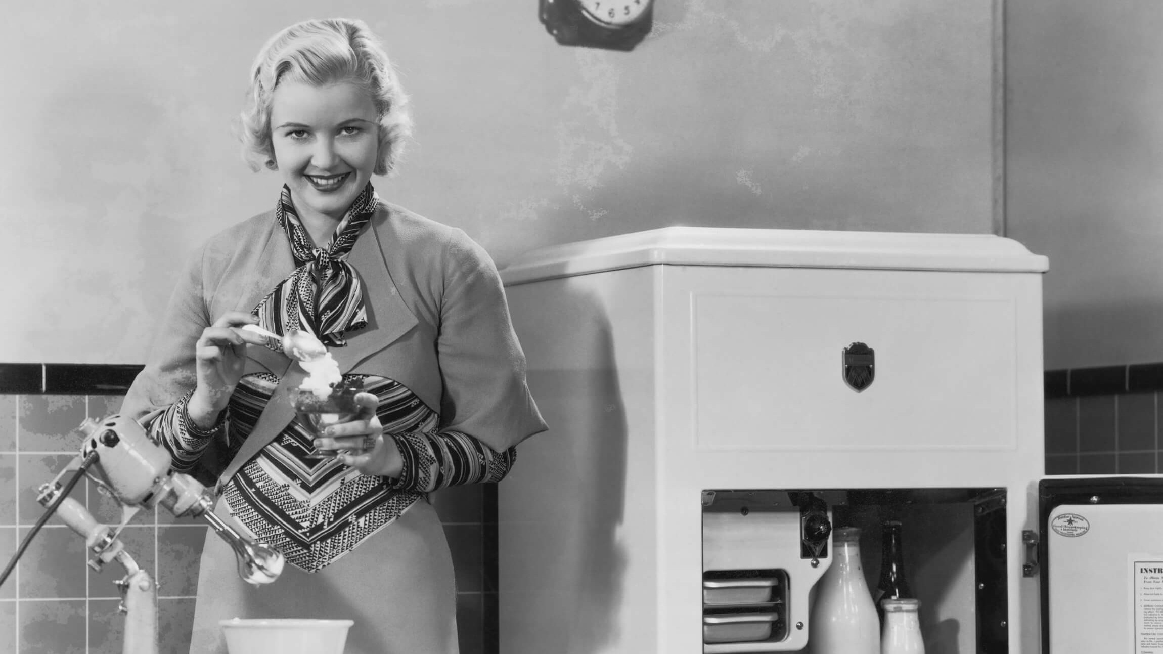 Learn The Secrets Of A 1950s Housewife’s Cleaning Routine | Evie Magazine