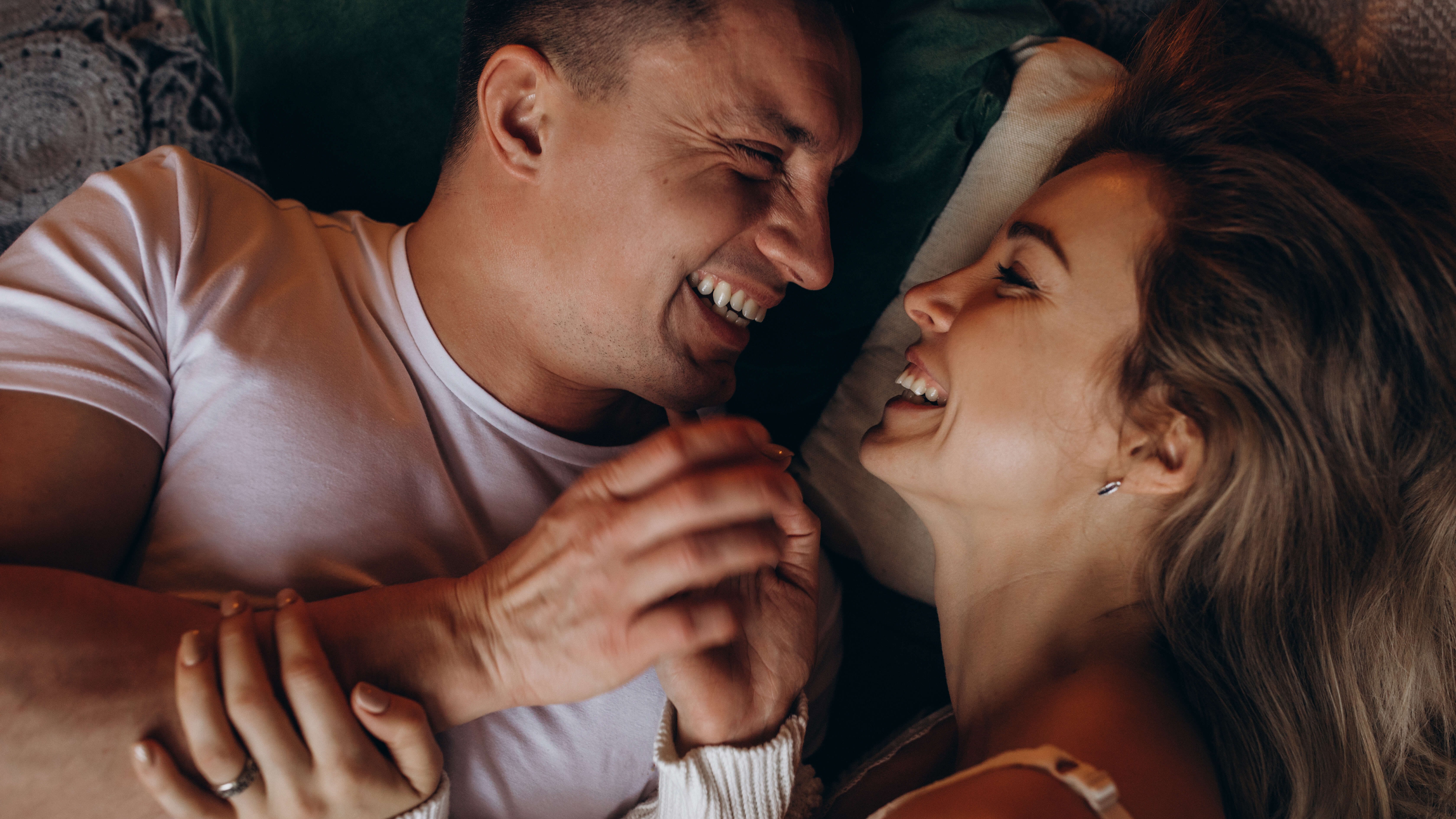 Do Couples Start To Look Similar The Longer They’re Together? | Evie ...