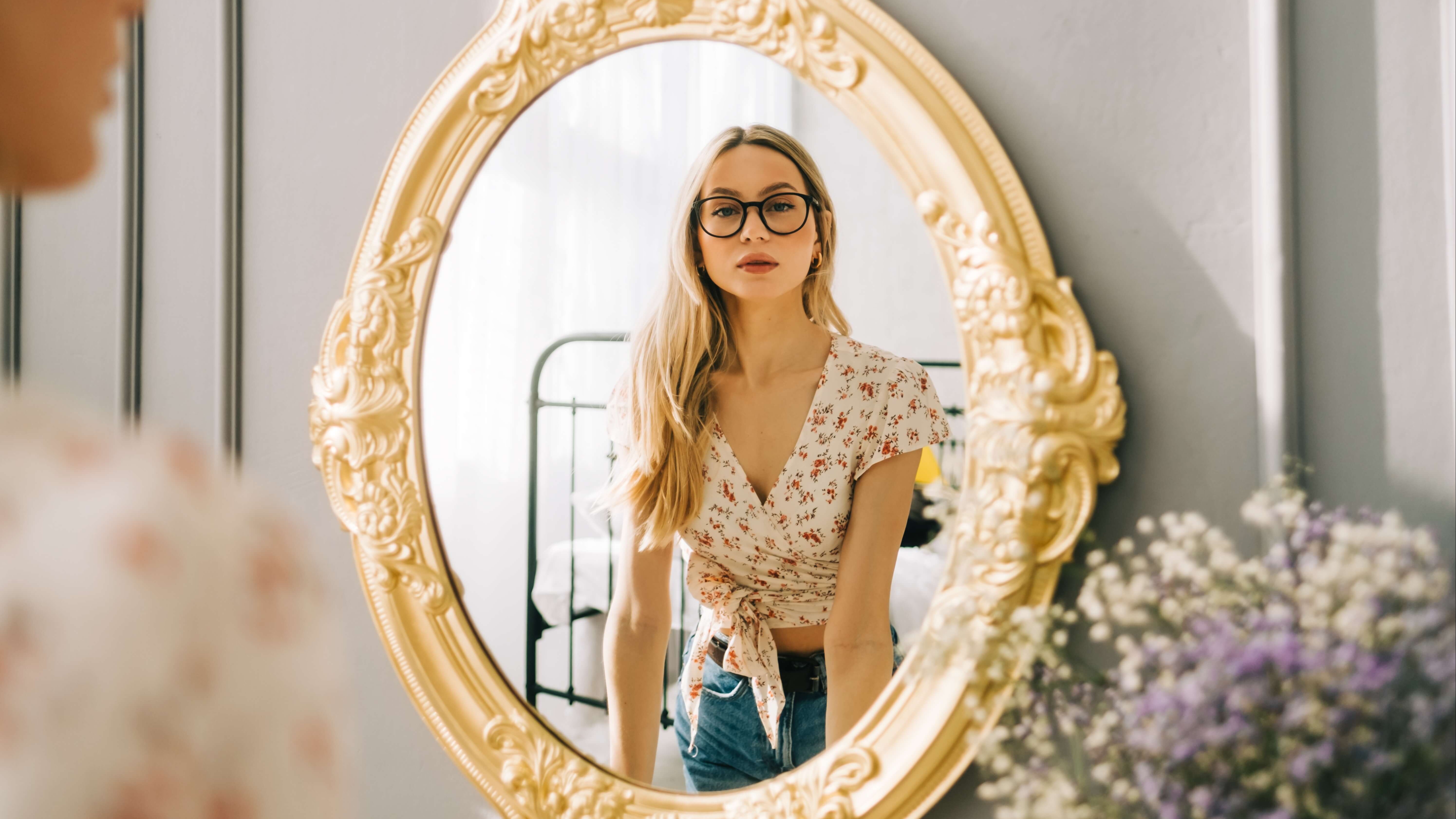 10 Affirmations For When Body Image Struggles Arise | Evie Magazine