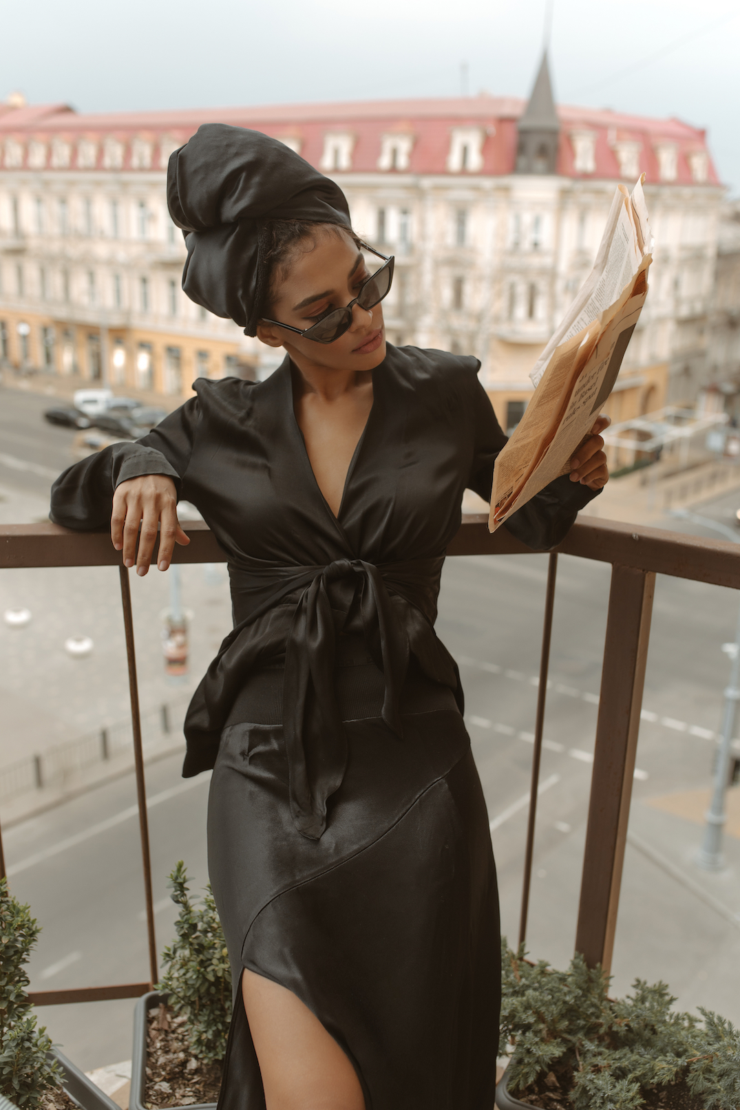 Feeling Burnt Out From News Overload? Here's How to Stay Sane (But ...