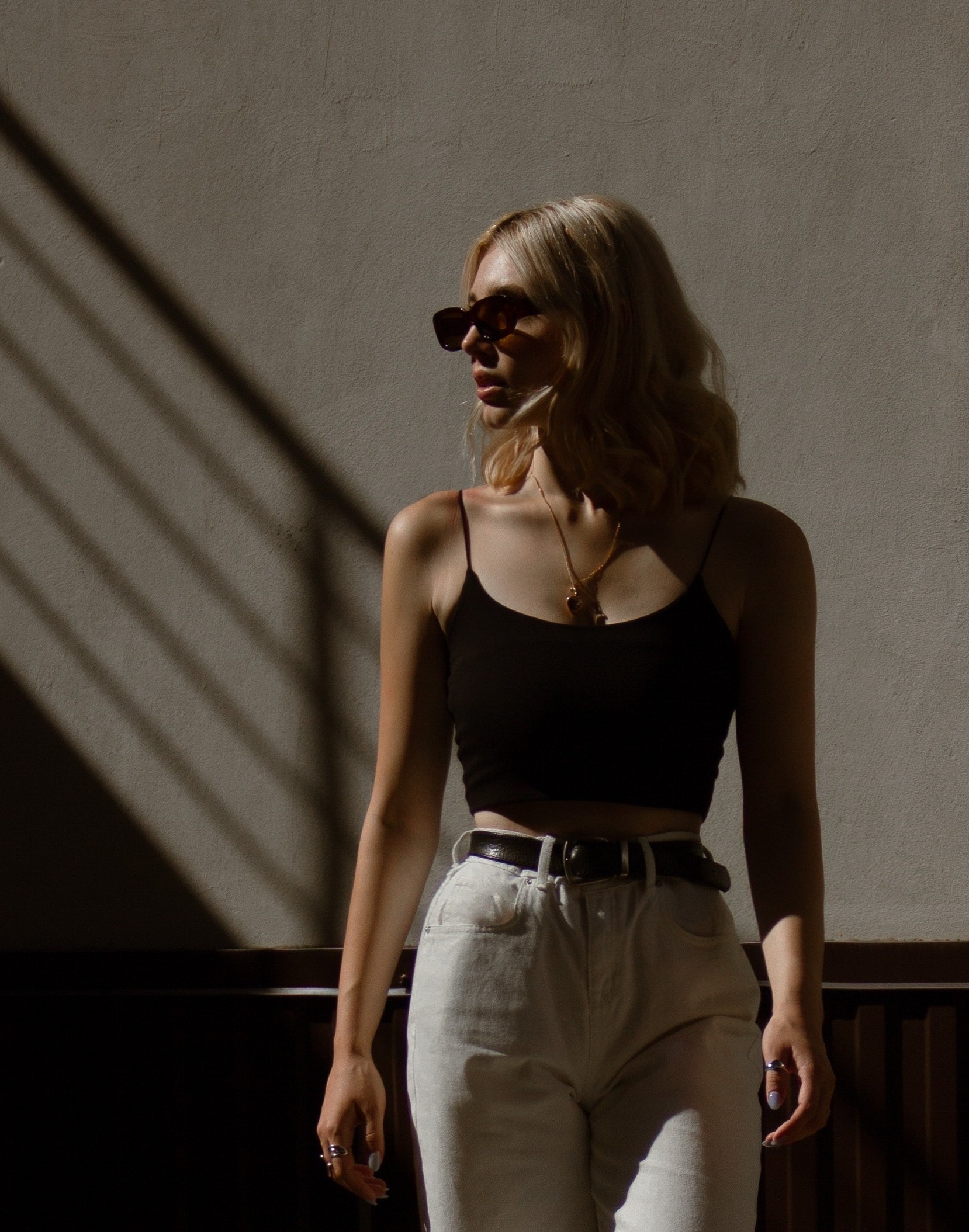 10 Secrets The Thrifting Girls Are Gatekeeping | Evie Magazine