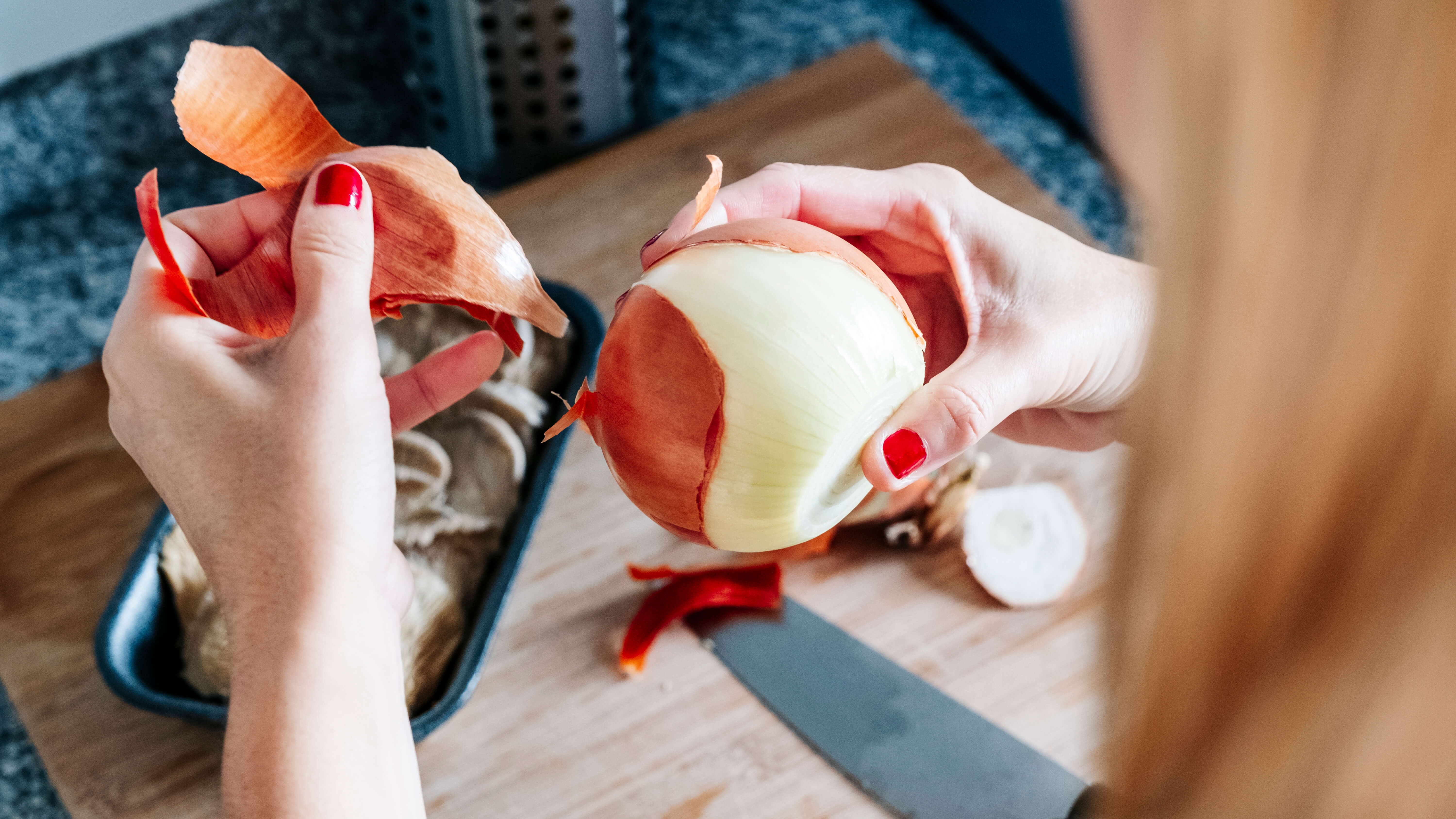 Debunking The Ancient Onion-Sock Remedy: What To Know As We Enter Flu ...