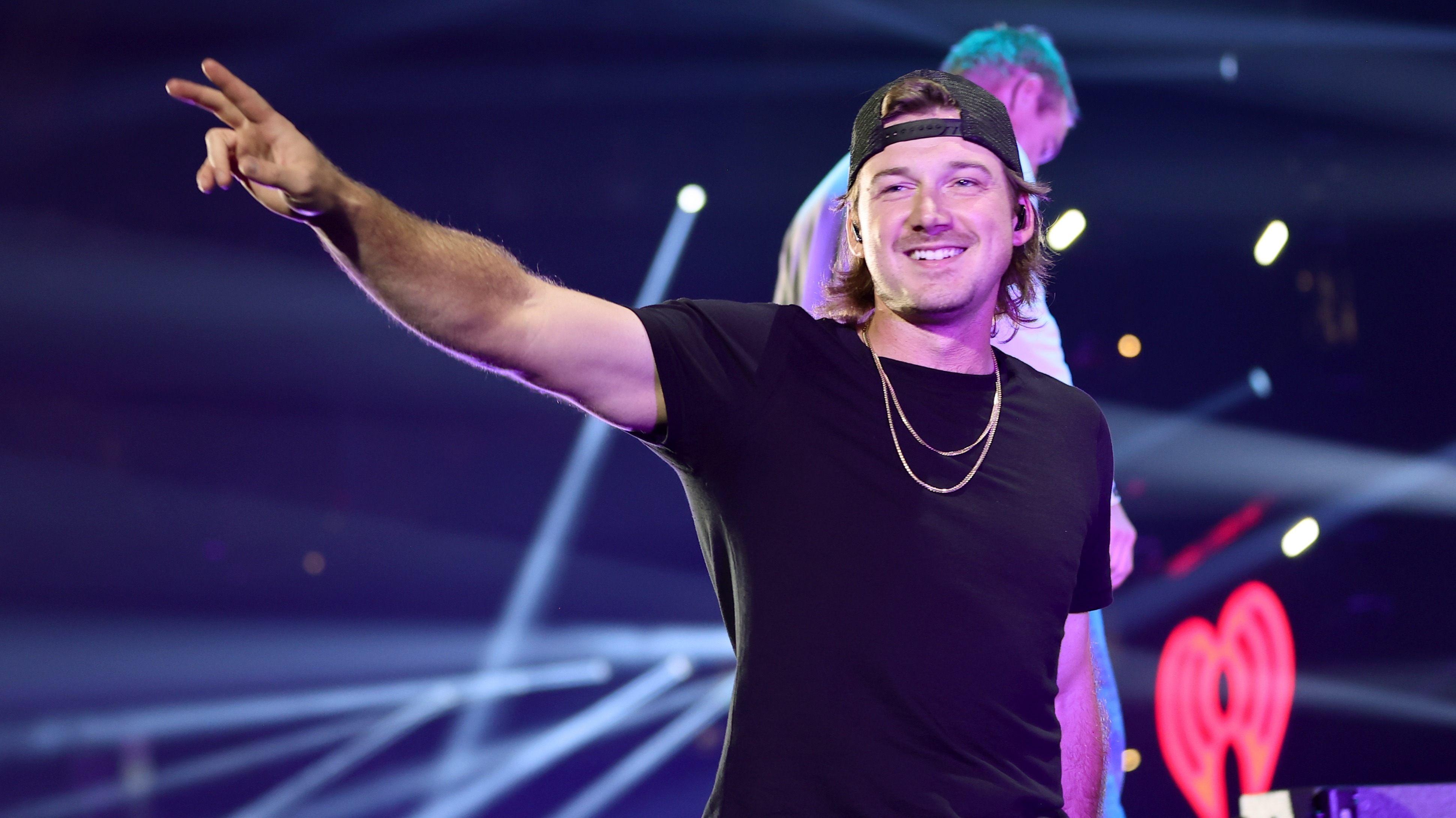 Why Women Love Chart-Topping Country Singer Morgan Wallen | Evie Magazine