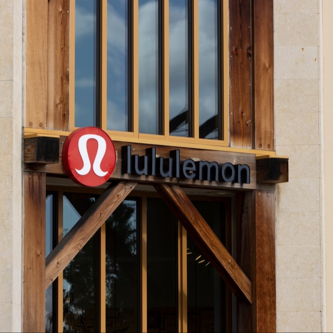 Lululemon CEO Fired Employees Who Confronted Thieves As They Were ...