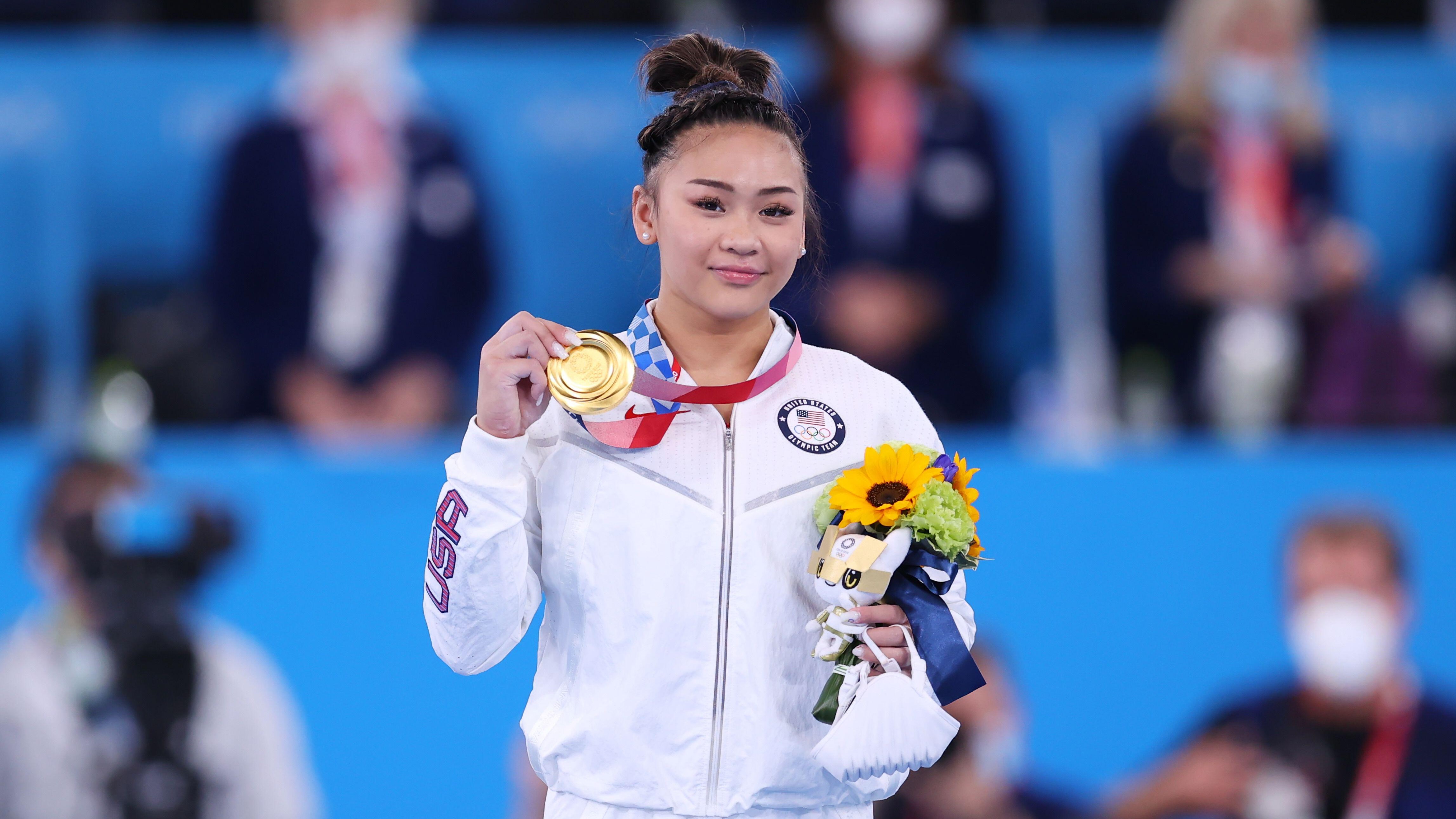 Suni Lee Wins Olympic Gold Medal In All-Around Gymnastics Competition ...