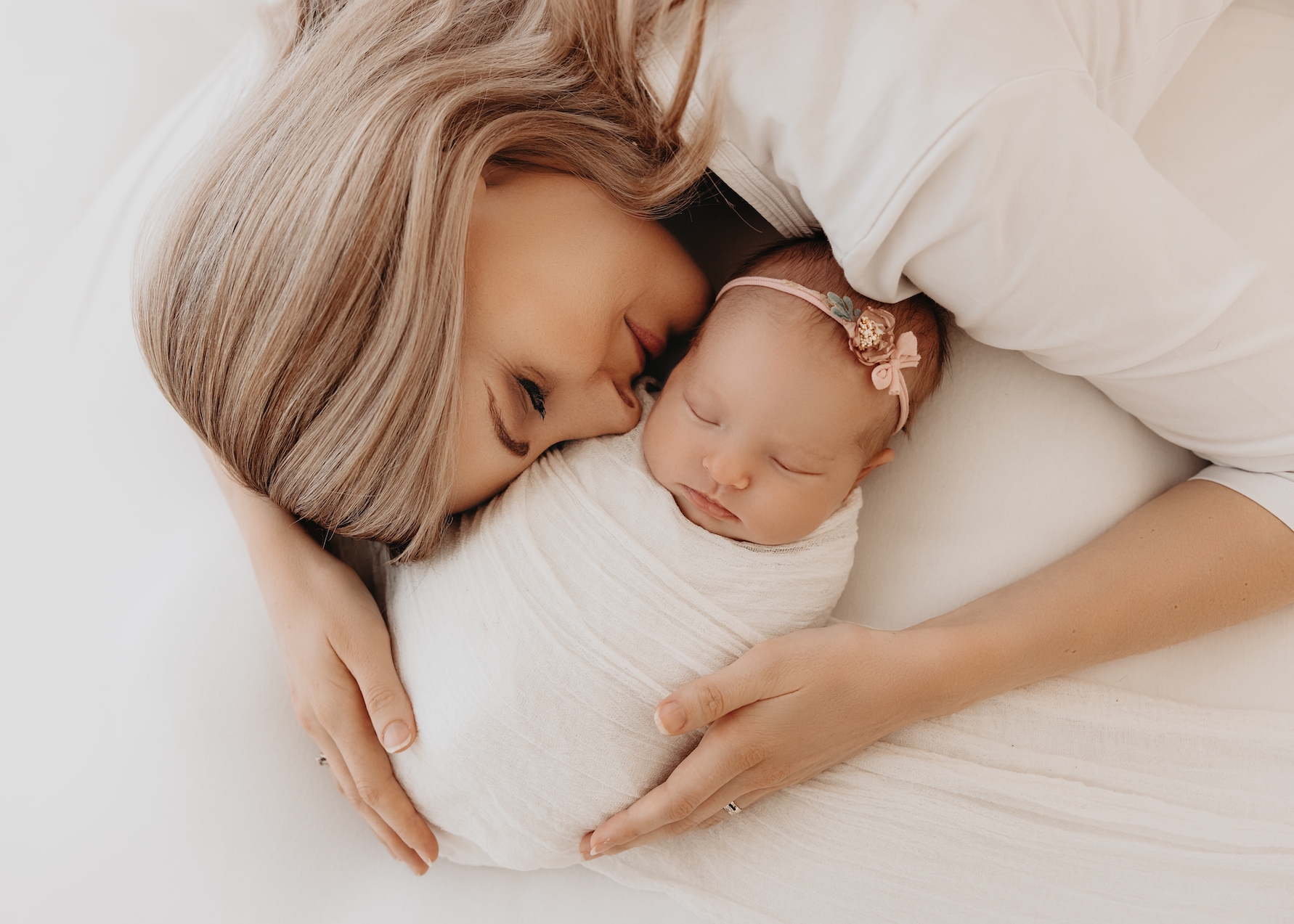 The Golden Hour: Making The Most Of Your Baby’s First 60 Minutes In The ...