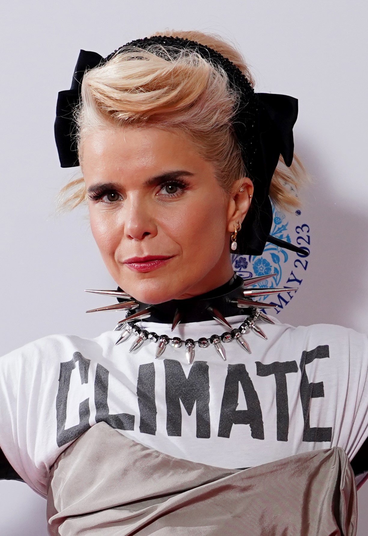 Singer Paloma Faith Slams "The Little Mermaid" For Teaching Girls To ...