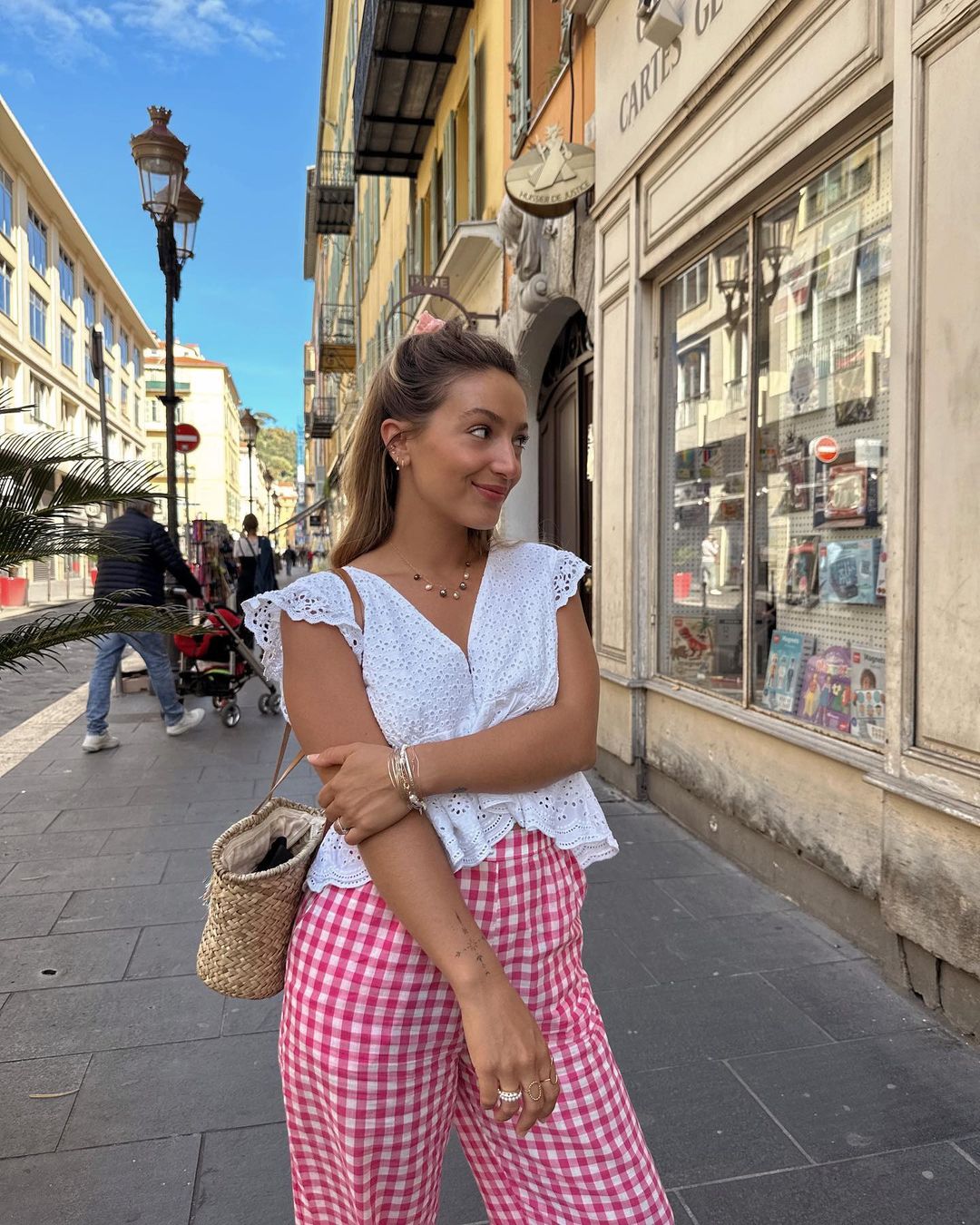 15 Colorful Summer Outfits Inspired By French Fashion | Evie Magazine