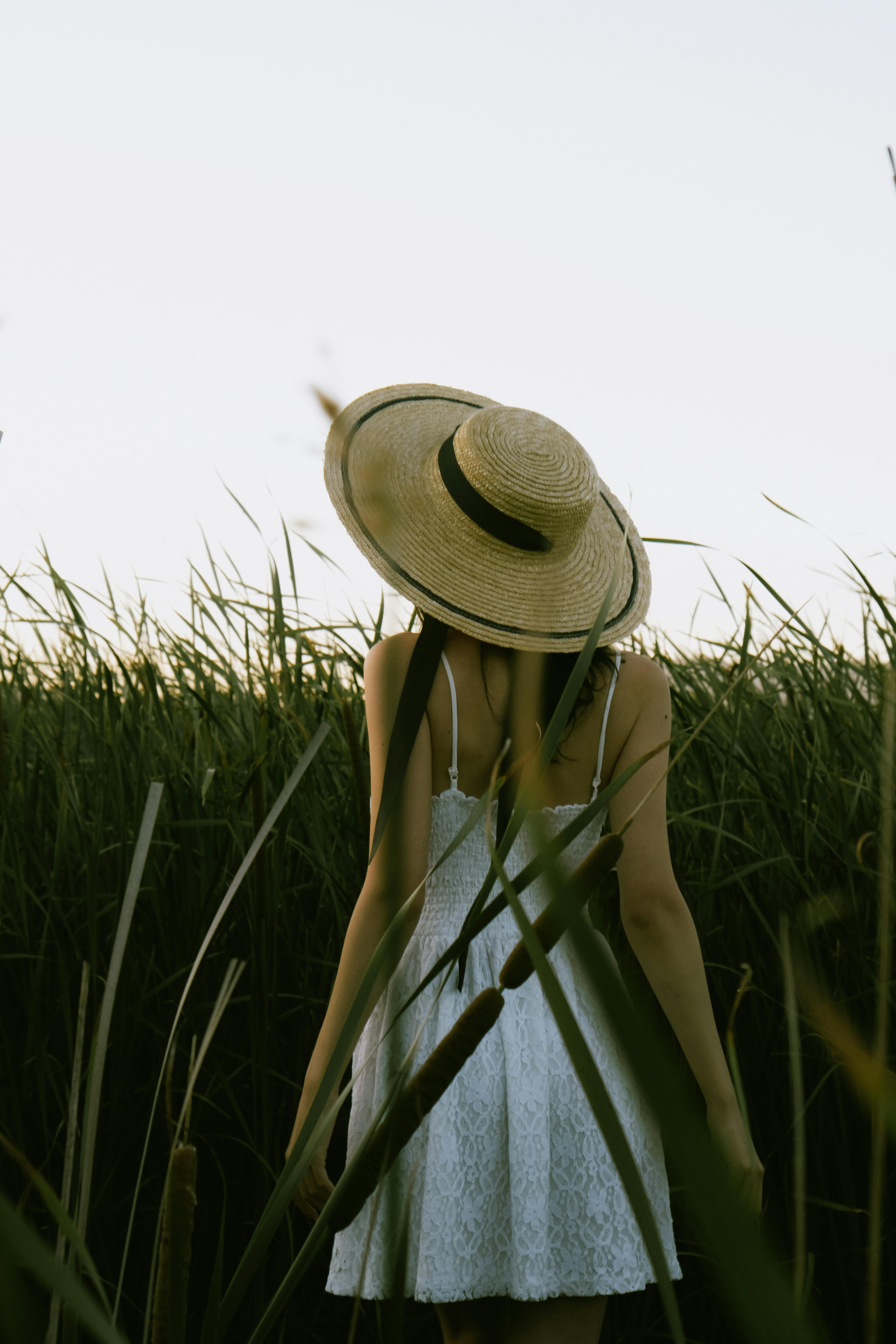 Why Are Men So Obsessed With Sundresses? I Asked My Guy Friends To Find ...