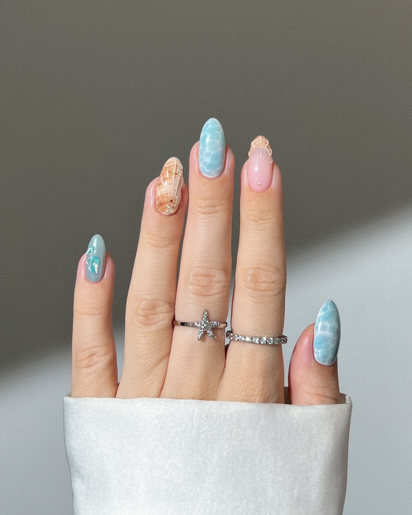 35 Summer Mani Ideas To Bring To Your Next Nail Appointment | Evie Magazine