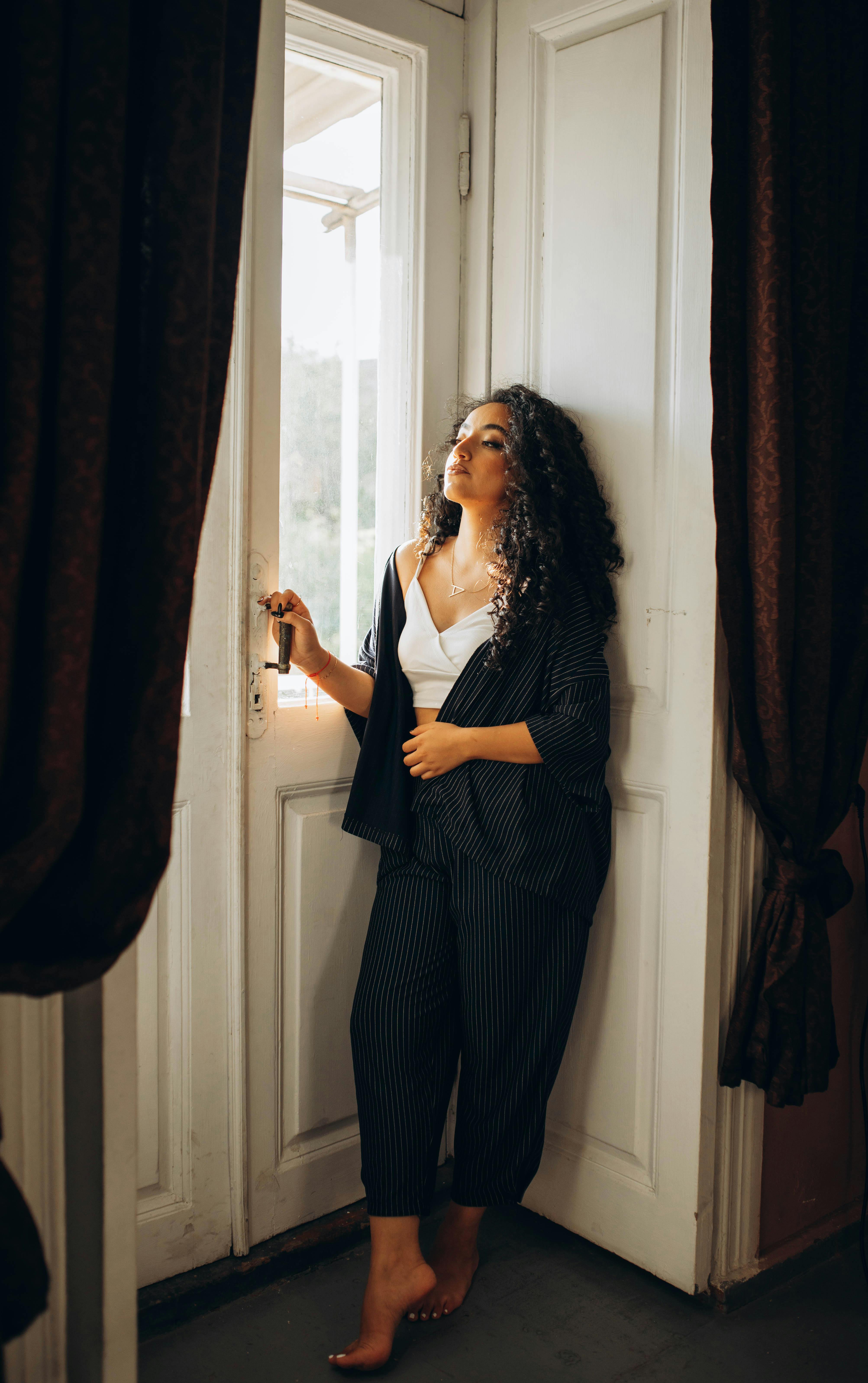 Why More Adults Are Cutting Off Contact With Their Parents | Evie Magazine