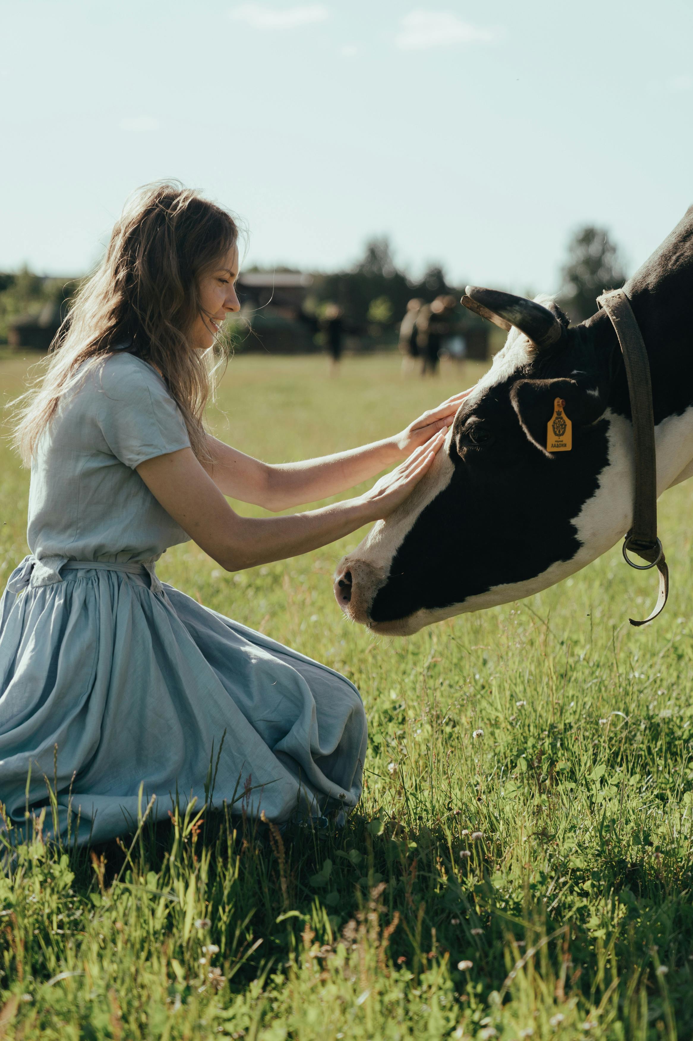 The Raw Milk Revolution | Evie Magazine