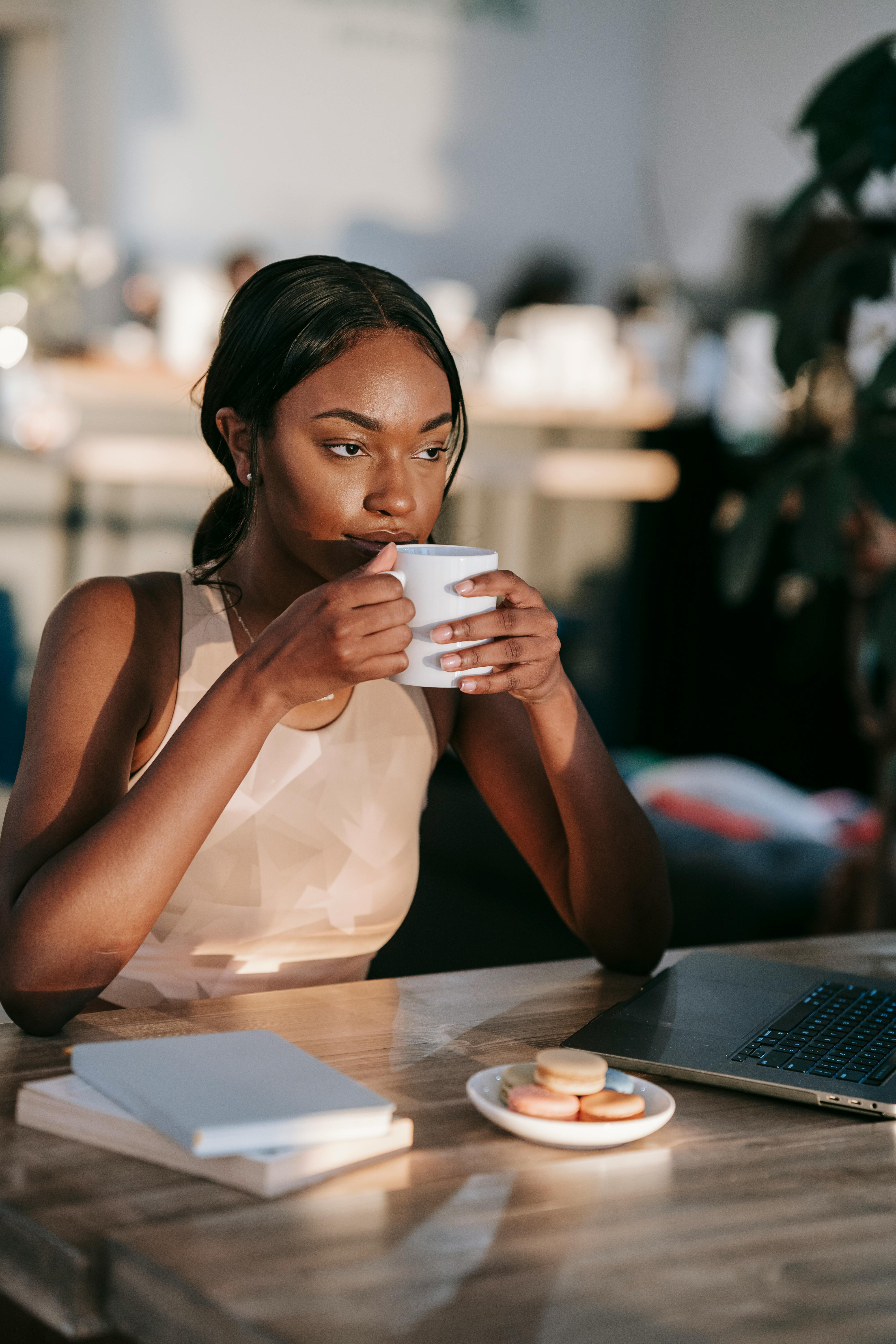 A Girl's Guide To Goal Setting | Evie Magazine