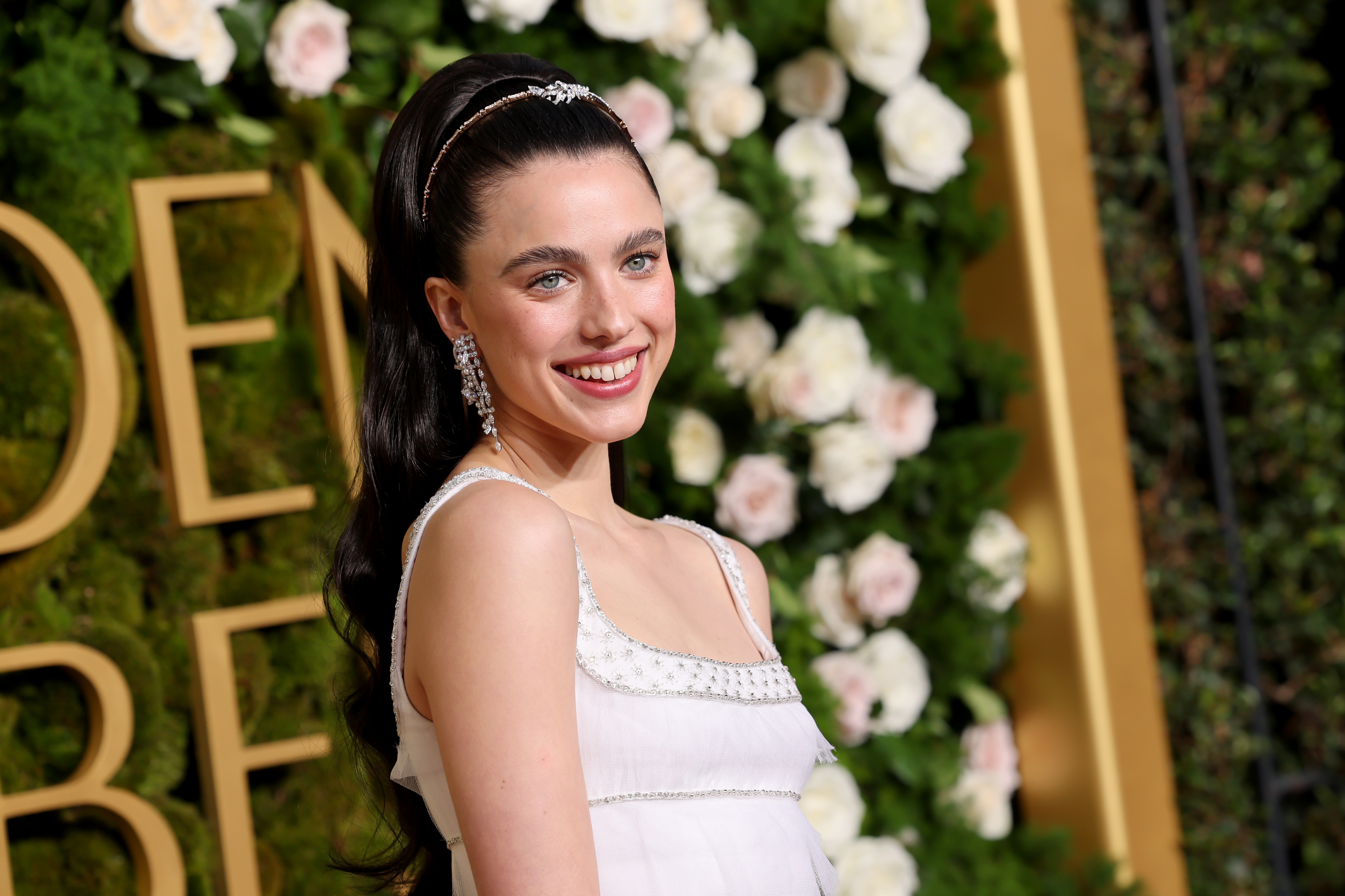 Margaret Qualley Is Bringing Back Natural Beauty | Evie Magazine