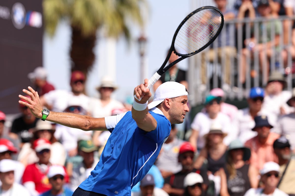 Is The One-Handed Backhand Going Extinct? Maybe, But It Still Inspires Awe