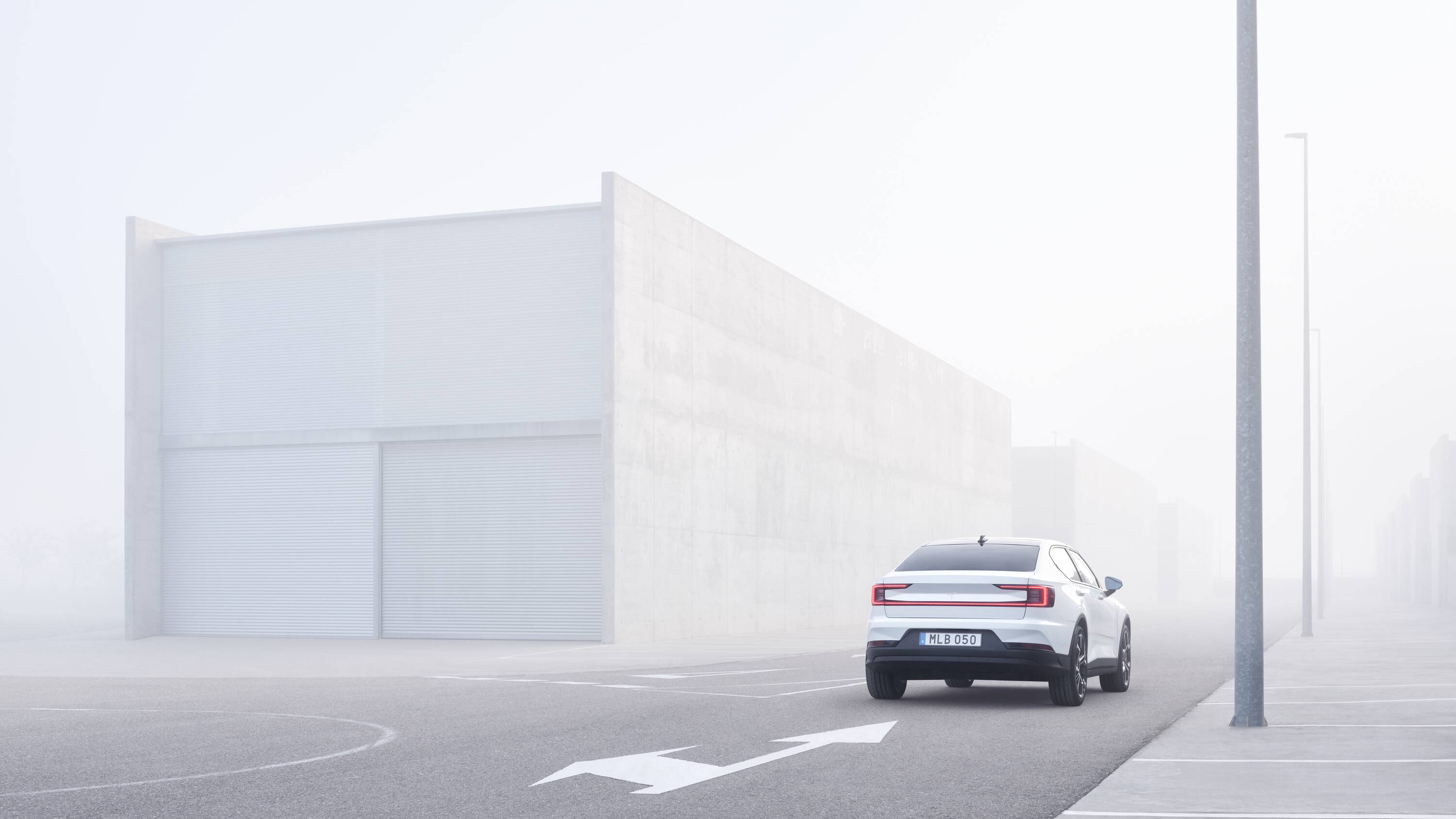 Pure progressive performance | Polestar