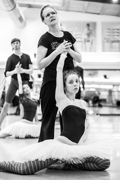 The secret of the White adn Black swans: Interview with Andria Hall ...