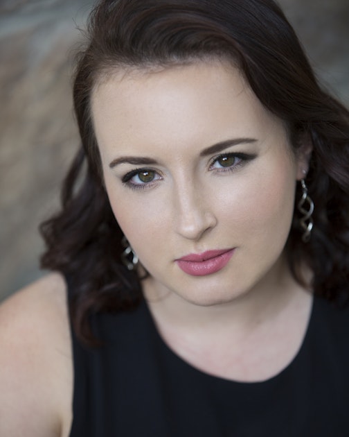 Frances Muir - Národní divadlo