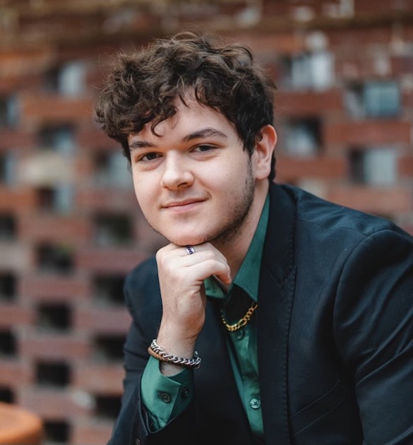 Bryan Bennett - Národní divadlo