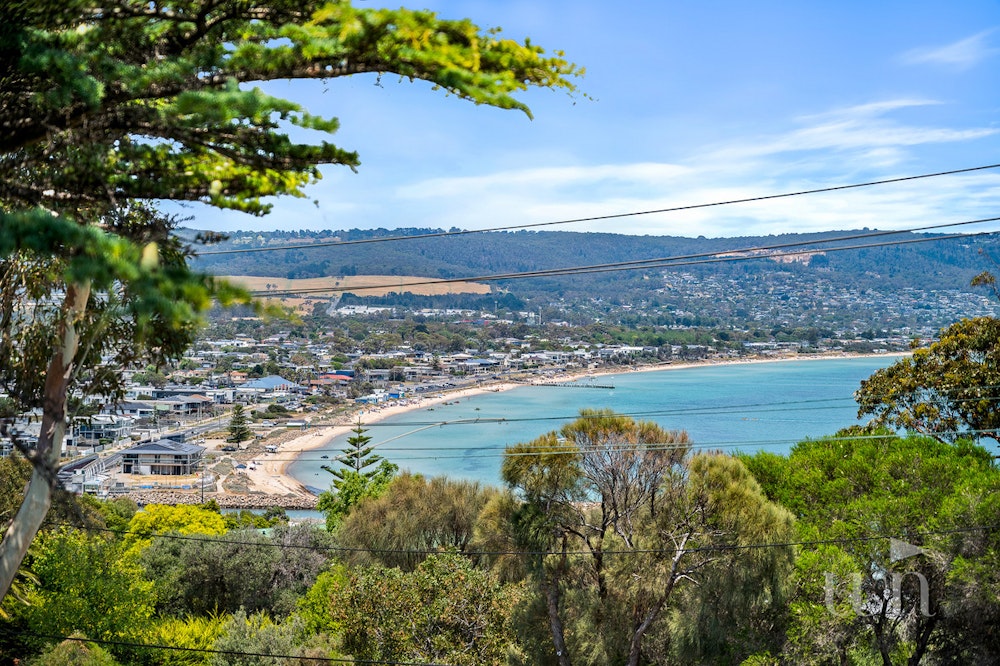 42 Mount Martha Road, Mount Martha VIC 3934