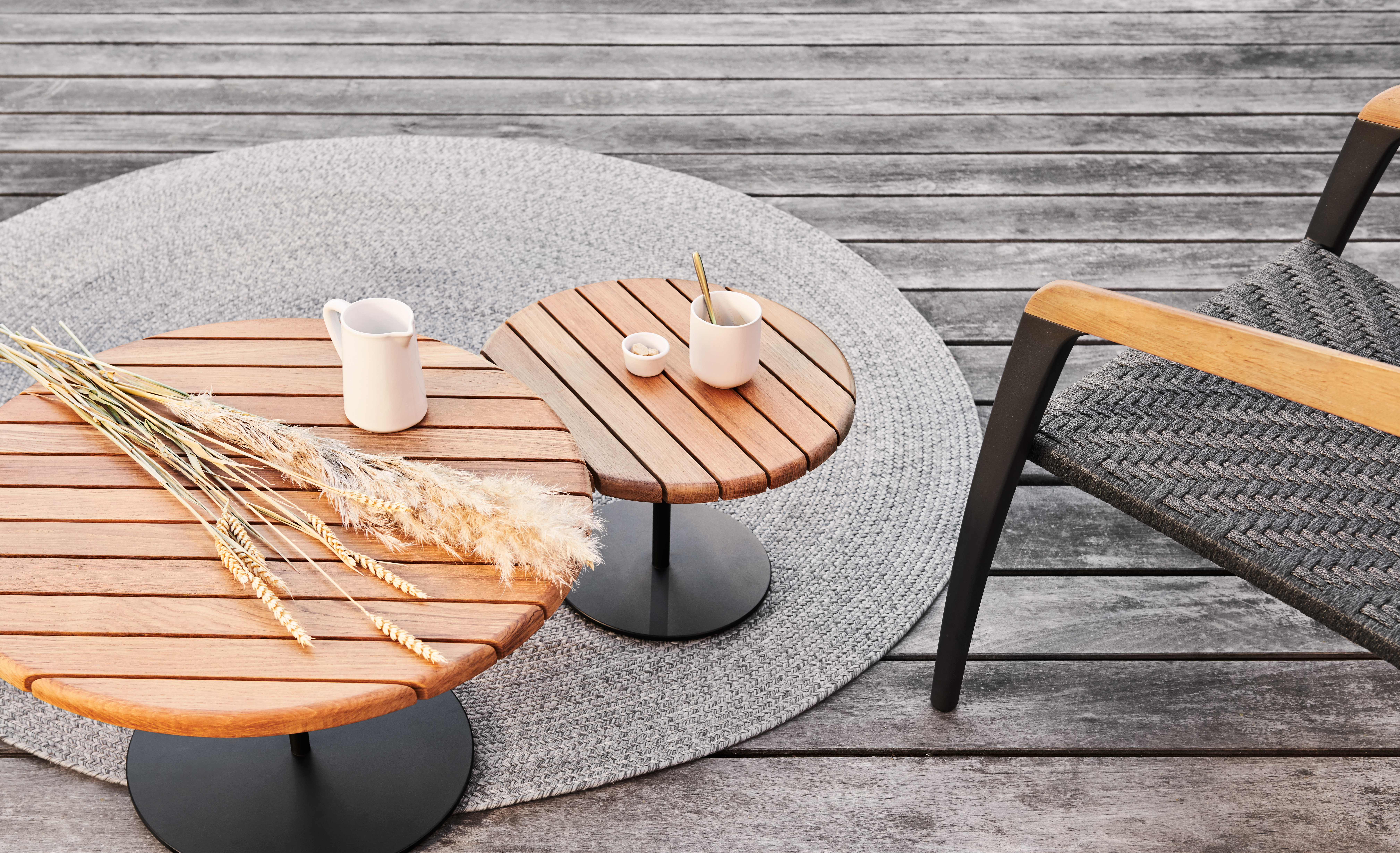 Butler side table plectrum 60cm & ceramic top | Royal Botania