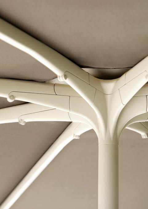 Bloom Parasols | Lever-Operated and Elegant Outdoor Shading