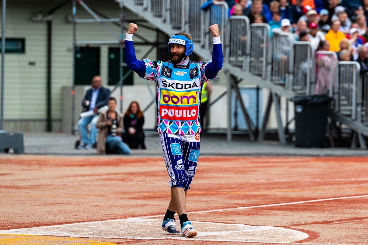 Voitokkaan Idän sankarina 32-vuotias tulokas Juho Toivola