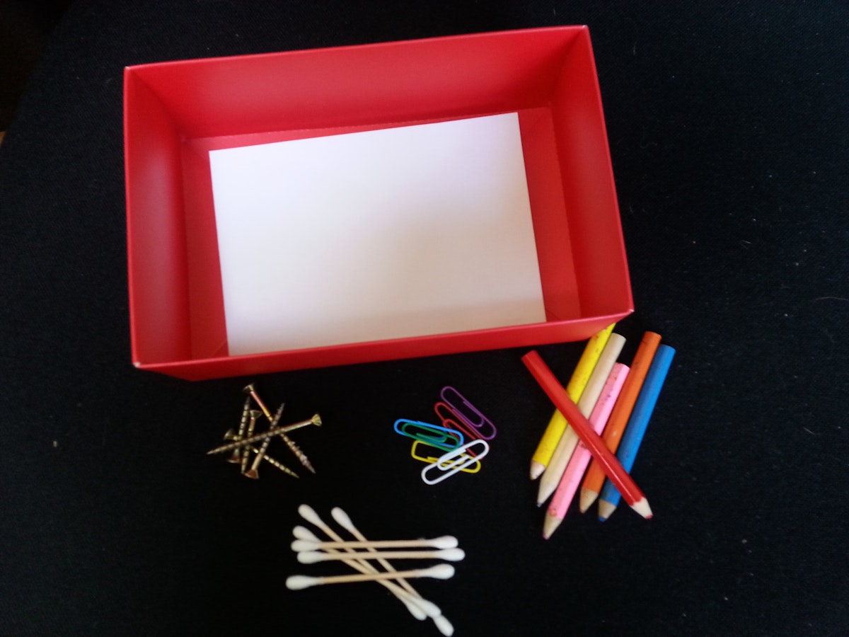 Observation and the mystery box — Science Learning Hub