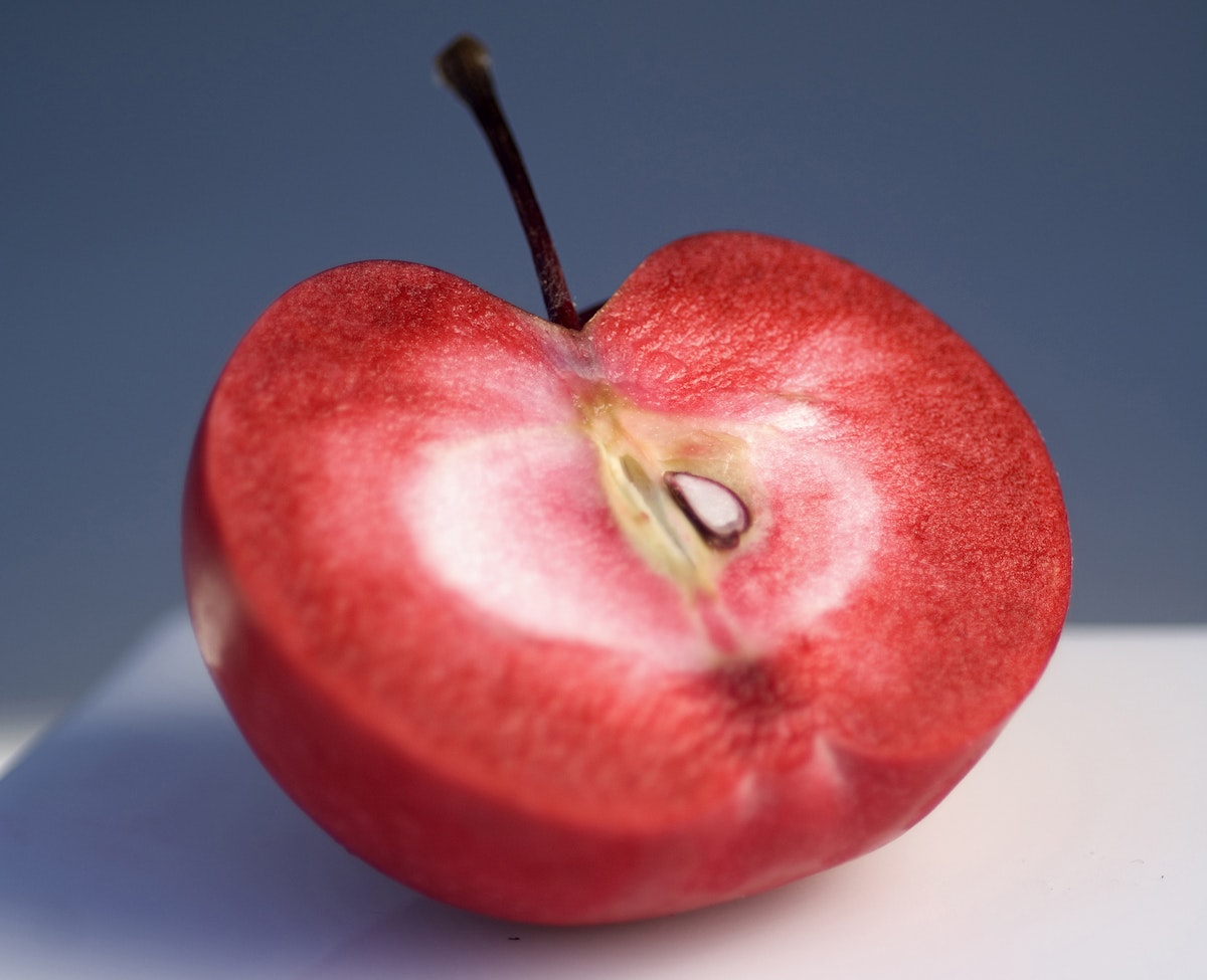 Breeding red-fleshed apples – introduction