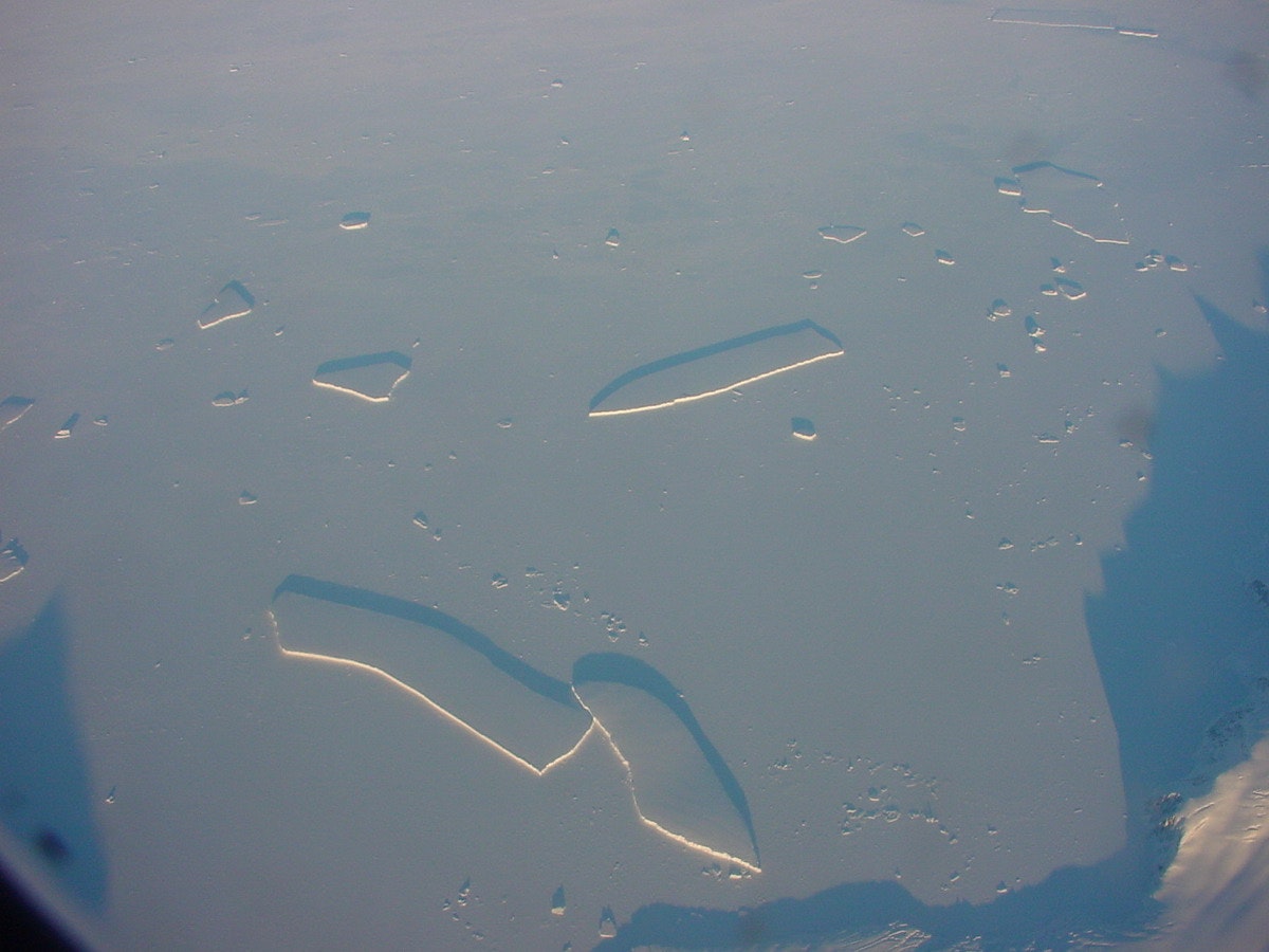 Iceberg Graveyard — Science Learning Hub