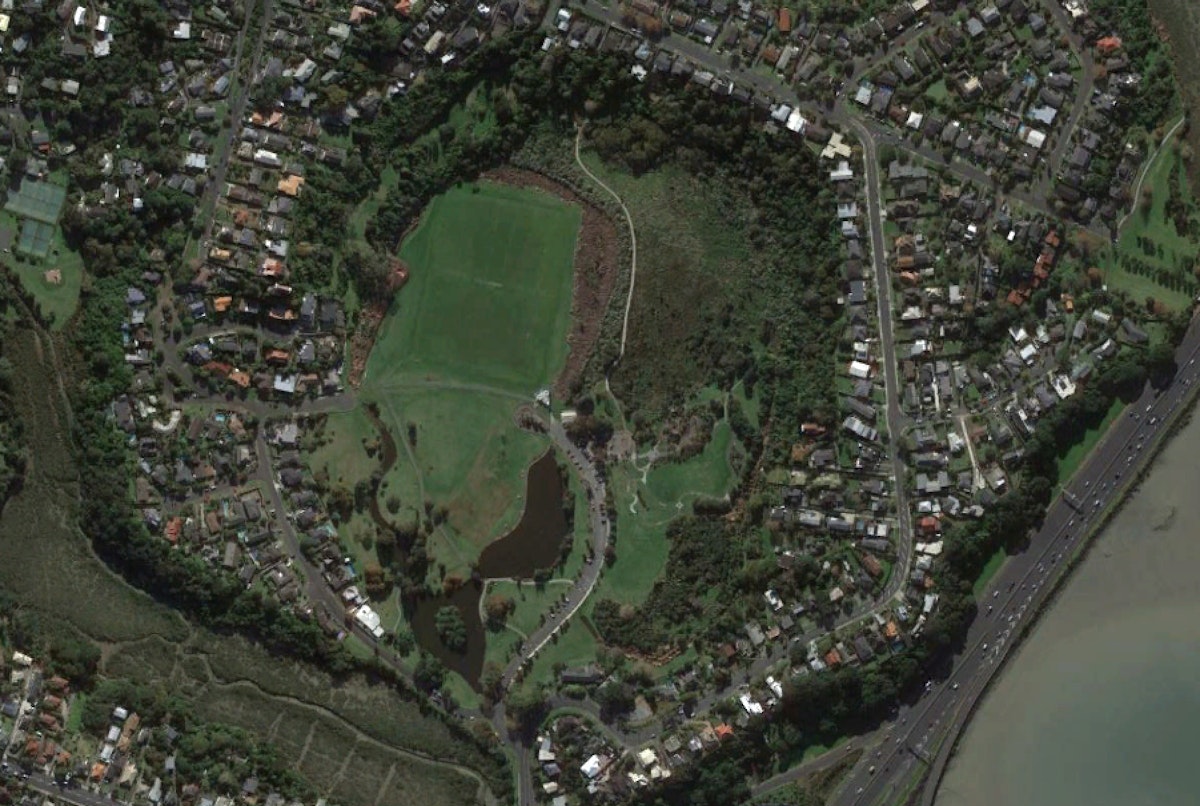 Te Kopua-o-Matakerepo (Onepoto Basin) — Science Learning Hub