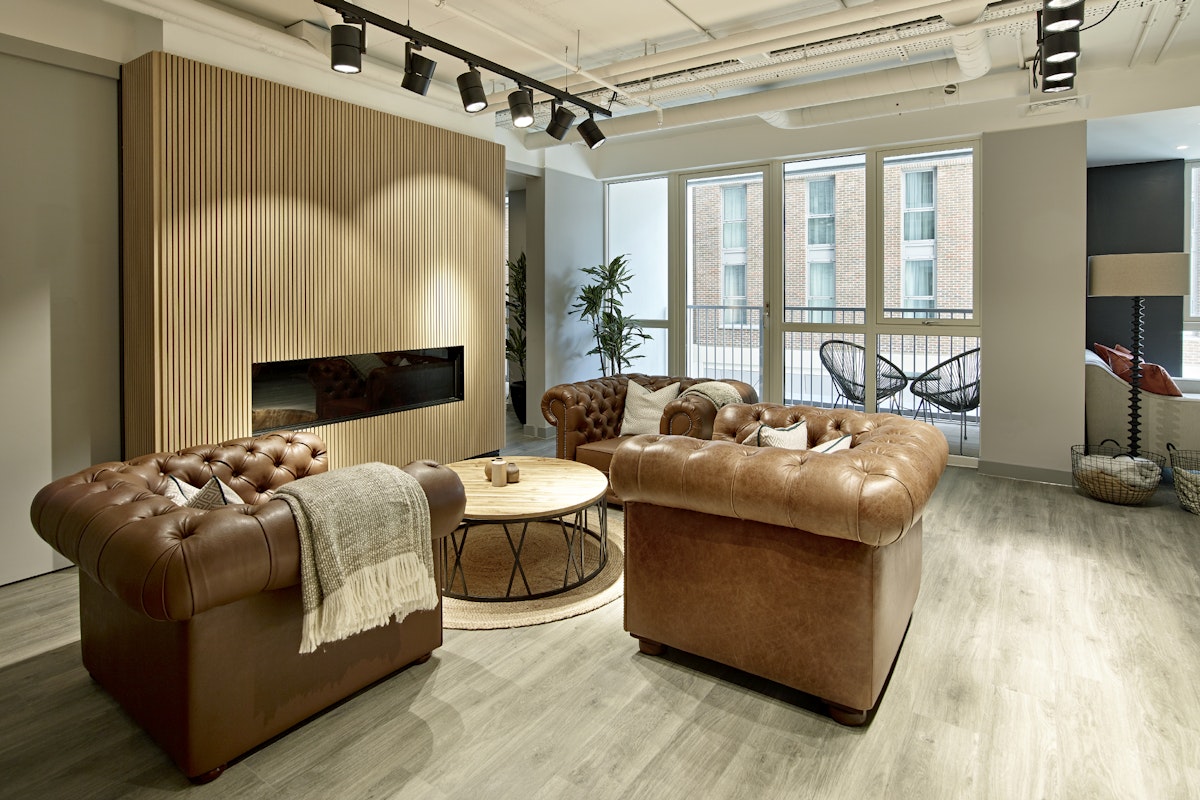Argo Apartments