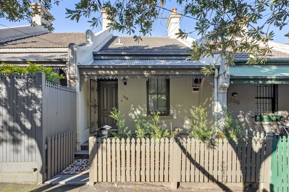 798 Elizabeth Street, Waterloo NSW 2017 | BresicWhitney