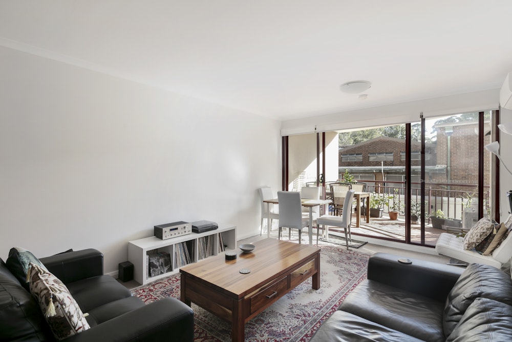 305 / 508-528 Riley Street, Surry Hills NSW 2010 | BresicWhitney