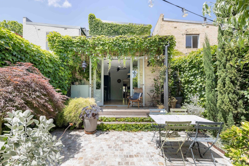 809 Bourke Street, Redfern NSW 2016 | BresicWhitney