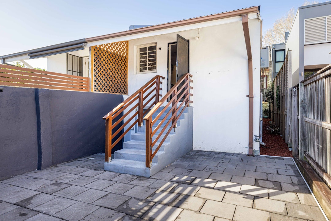 17 Kingston Road, Camperdown NSW 2050 | BresicWhitney