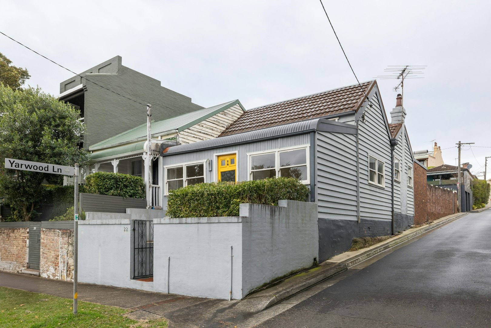 22 Fletcher Street, Woollahra NSW 2025 | BresicWhitney