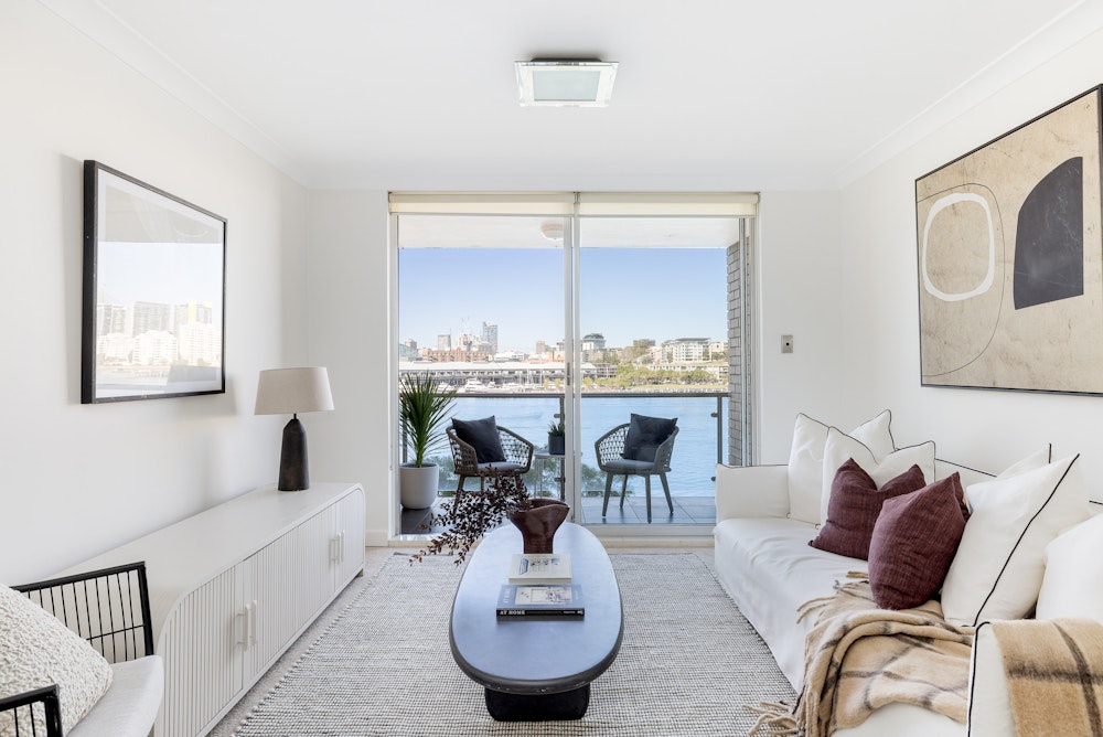 10 / 16 Hosking Street, Balmain East NSW 2041 | BresicWhitney