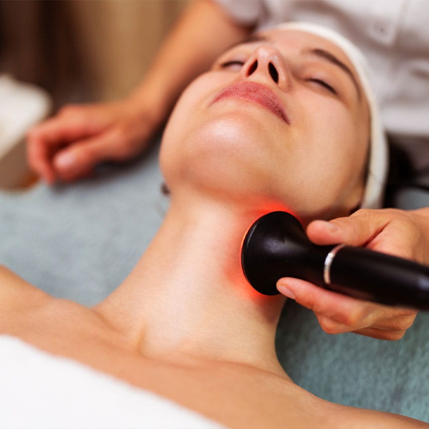Red Light Therapy for Longevity: How Does it Work? | Serotonin Centers