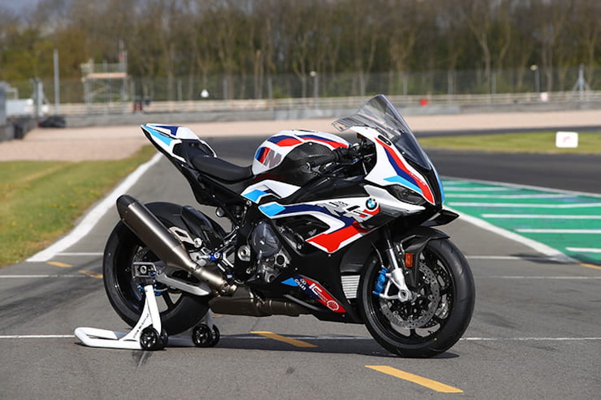 BMW M1000RR Review 2021 | Homologation Special | Bennetts