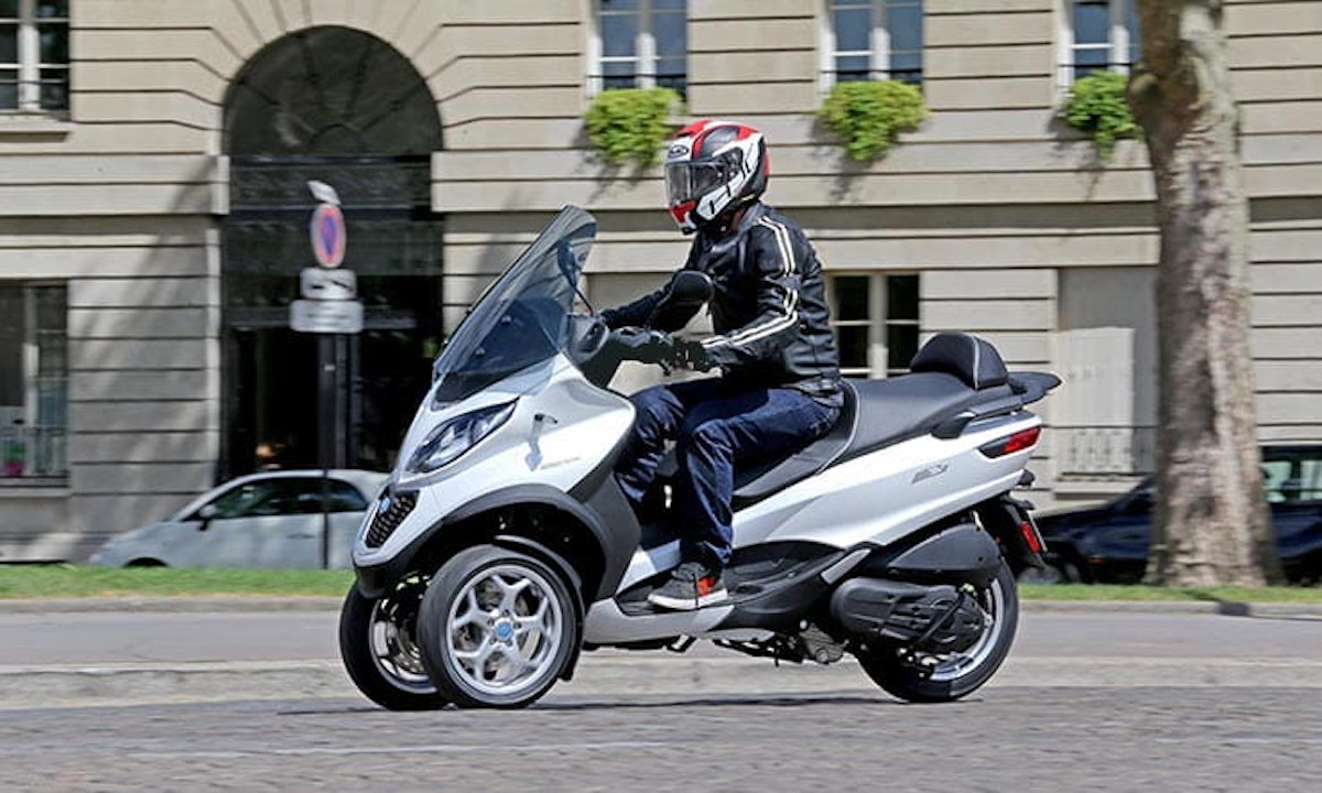 Piaggio MP3 350 and 500 (2018) | Review