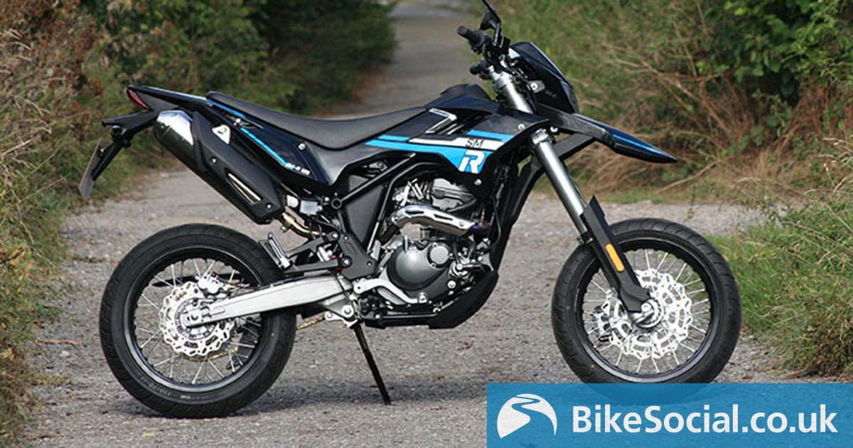 Sinnis SM-R 125 (2022) - Review