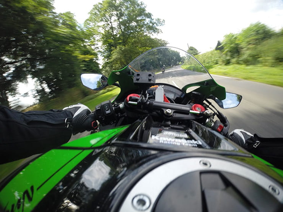 Cornering on a motorcycle - Why do we all want to improve our skills