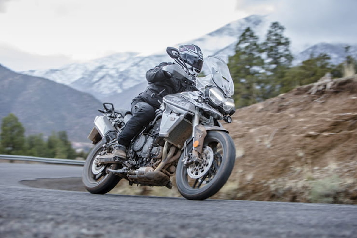 Triumph Tiger 800 (2018) | First ride and Review