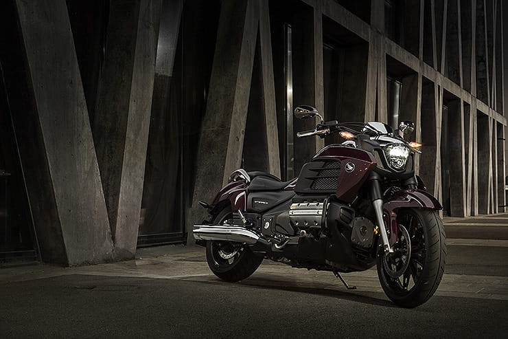 Honda F6C (2014-2016): [ Review & Buying Guide ]