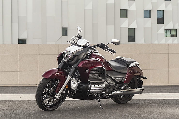 Honda F6C (2014-2016): [ Review & Buying Guide ]